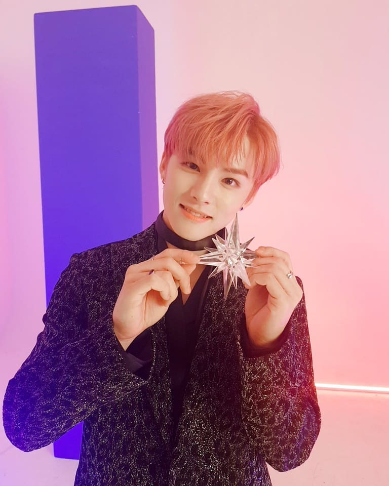 ジャケット撮影現場オフショット #JO1 の魅力は #無限大 Debut Single『PROTOSTAR』 2020.03.04 Debut ㅡ #JO... - JO1 Fan Club